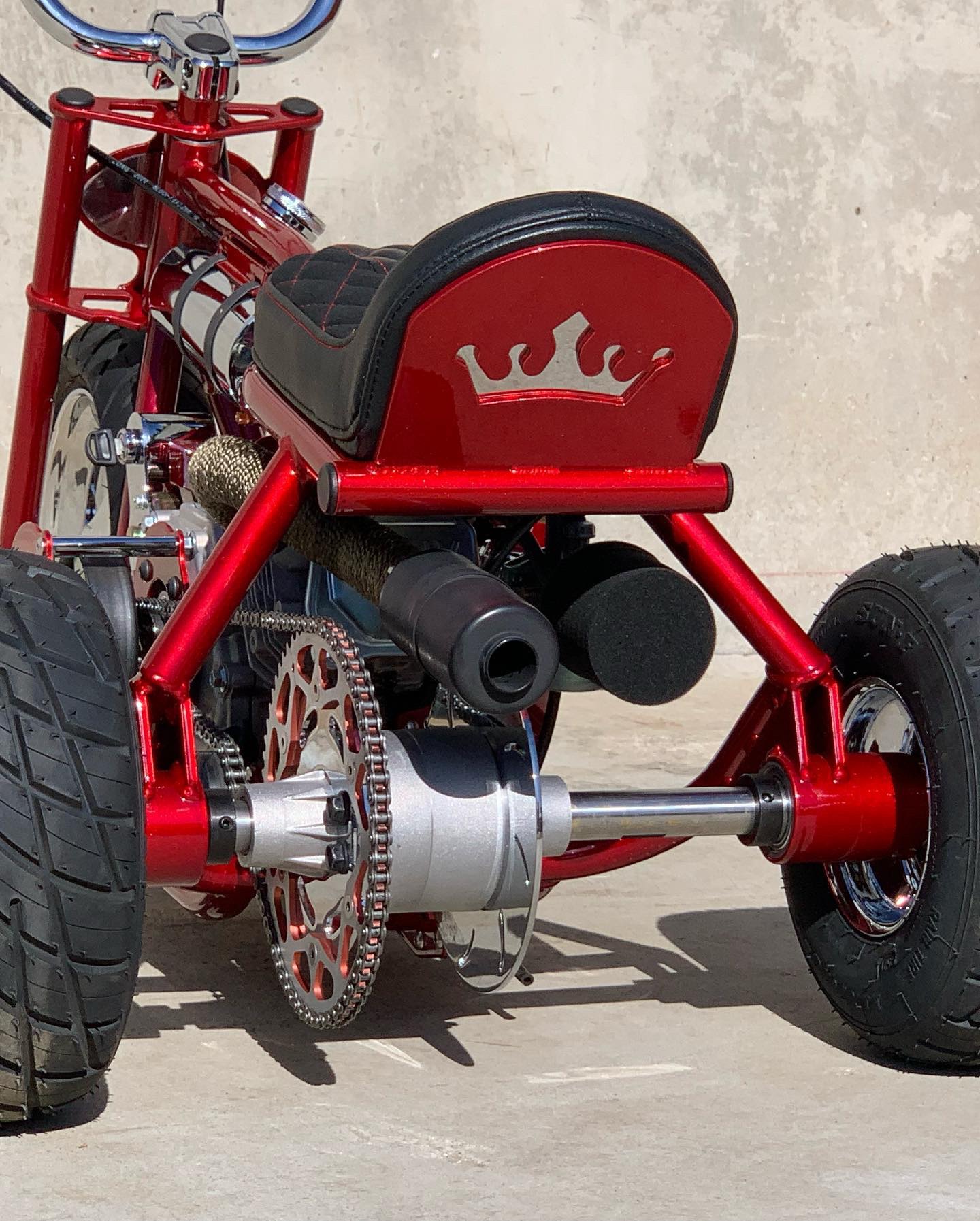 Custom Mini Trike (Red): Stand Out in Style on Urban Roads